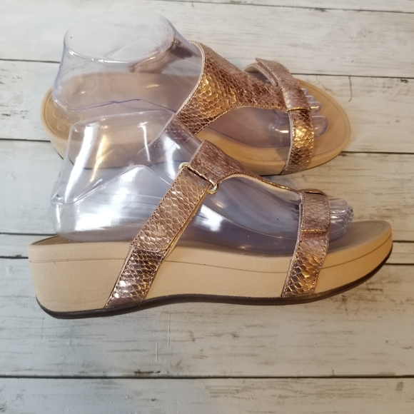 Vionic | Shoes | Vionic Ellie Metallic Adjustable Rose Gold Snake ...